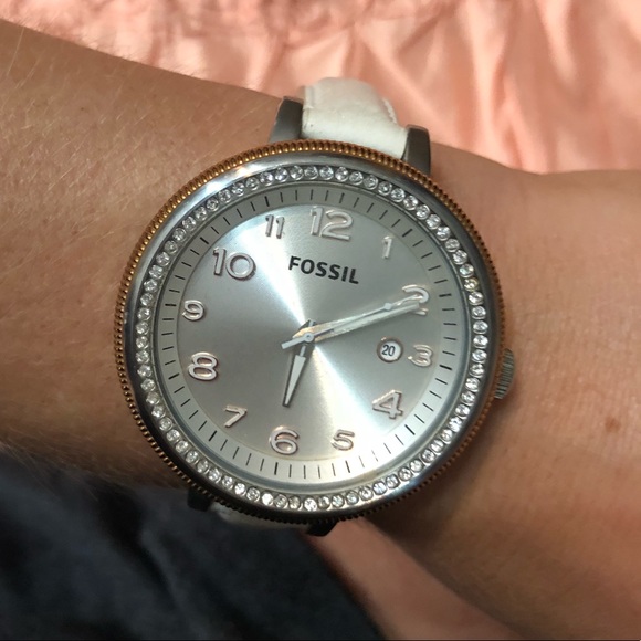 Fossil | Accessories | Authentic Fossil Leather Strap Watch | Poshmark